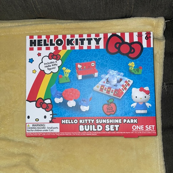 Hello Kitty | Toys | Hello Kitty Sunshine Park Build Set | Poshmark